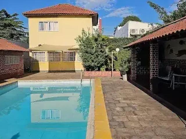 Casa / Sobrado para Venda em Nova Iguaçu/RJ Metrópole 3 Quartos
