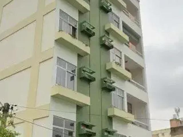 Casa / Sobrado para Venda em Nova Iguaçu/RJ Caonze 4 Quartos