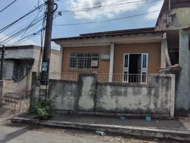Casa / Sobrado para Venda em Nova Iguaçu/RJ Centro 3 Quartos