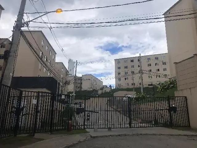 Casa / Sobrado para Venda em Nova Iguaçu/RJ Cerâmica 2 Quartos
