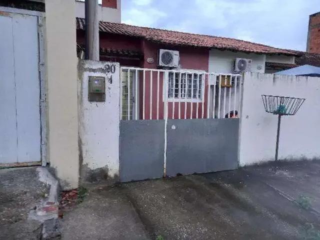 Casa / Sobrado para Venda em Nova Iguaçu/RJ Ipiranga 2 Quartos