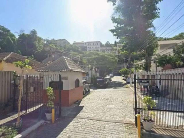 Casa / Sobrado para Venda em Nova Iguaçu/RJ Jardim Tropical