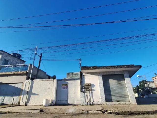 Casa / Sobrado para Venda em Nova Iguaçu/RJ Kennedy 2 Quartos