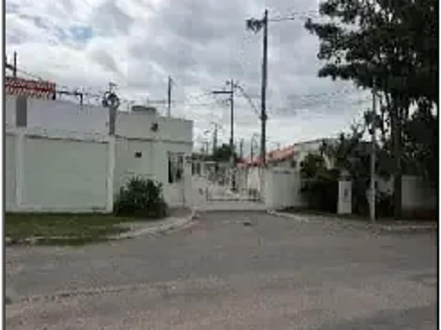 Casa / Sobrado para Venda em Nova Iguaçu/RJ Palhada 2 Quartos