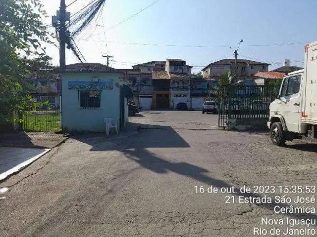 Casa / Sobrado para Venda em Nova Iguaçu/RJ Ponto Chic 2 Quartos