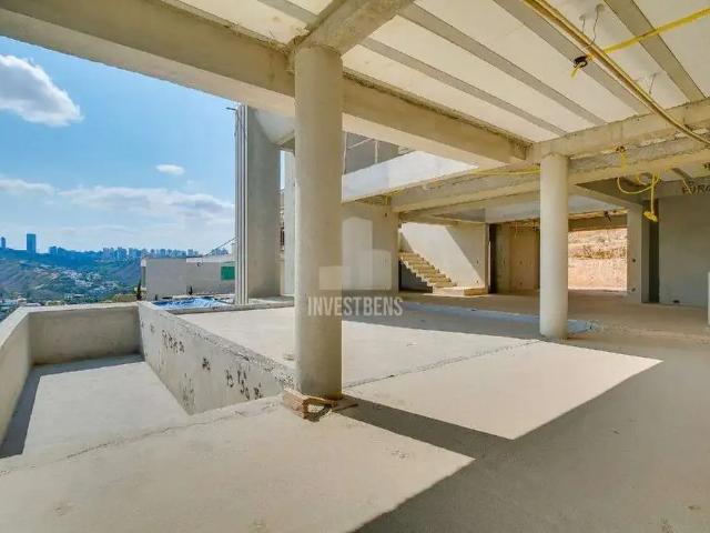 Casa / Sobrado para Venda em Nova Lima/MG Vale dos Cristais 4 Quartos