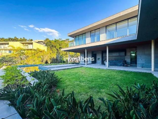 Casa / Sobrado para Venda em Nova Lima/MG Vale dos Cristais 4 Quartos