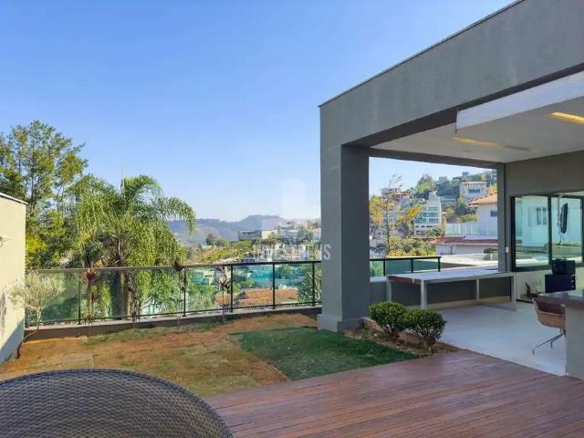 Casa / Sobrado para Venda em Nova Lima/MG Vila Castela 4 Quartos