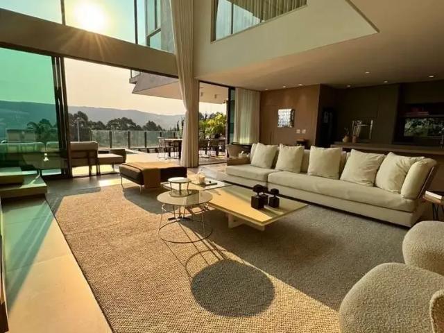 Casa / Sobrado para Venda em Nova Lima/MG Alphaville Lagoa dos Ingleses 4 Quartos