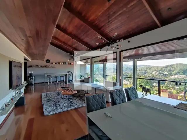 Casa / Sobrado para Venda em Nova Lima/MG Quintas II 5 Quartos