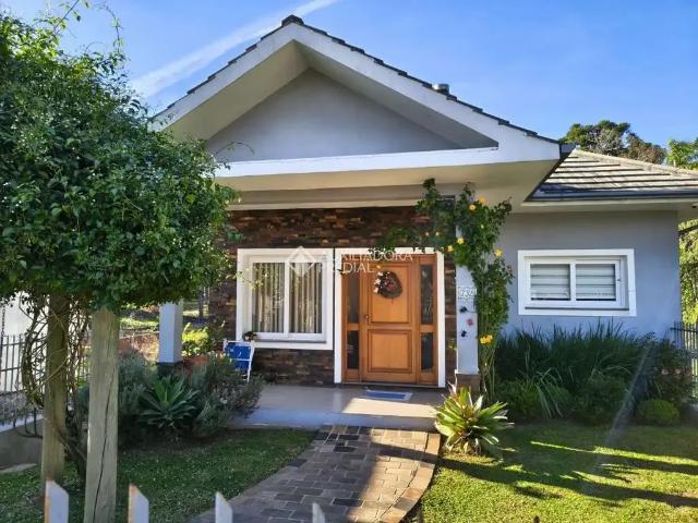 Casa / Sobrado para Venda em Nova Petrópolis/RS Vila Germania 5 Quartos