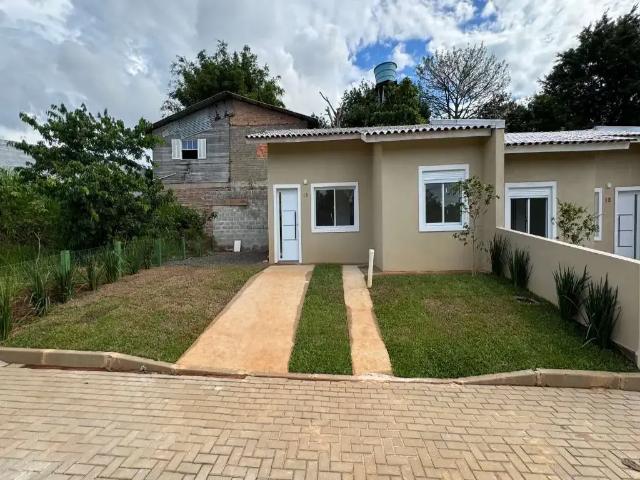 Casa / Sobrado para Venda em Nova Santa Rita/RS Berto Círio 2 Quartos