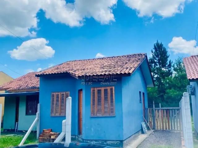 Casa / Sobrado para Venda em Nova Santa Rita/RS Berto Círio 2 Quartos