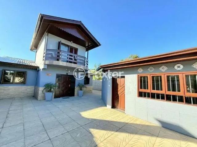 Casa / Sobrado para Venda em Nova Santa Rita/RS Berto Círio 3 Quartos