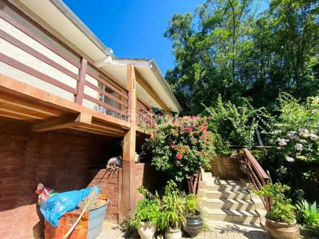 Casa / Sobrado para Venda em Nova Santa Rita/RS Centro 2 Quartos