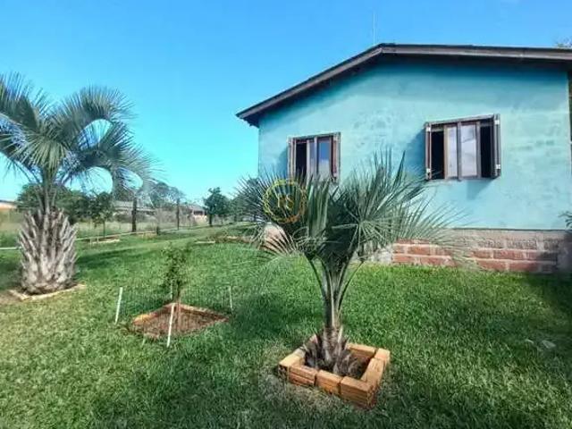 Casa / Sobrado para Venda em Nova Santa Rita/RS Floresta 5 Quartos