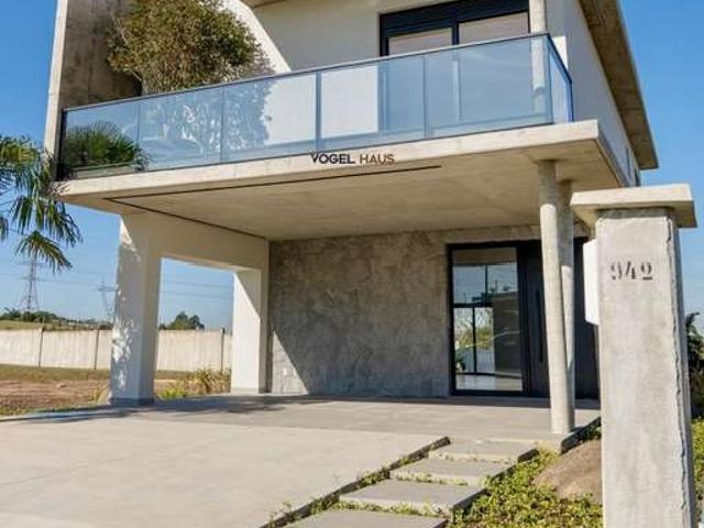 Casa / Sobrado para Venda em Nova Santa Rita/RS Legano Bairro Cidade 3 Quartos