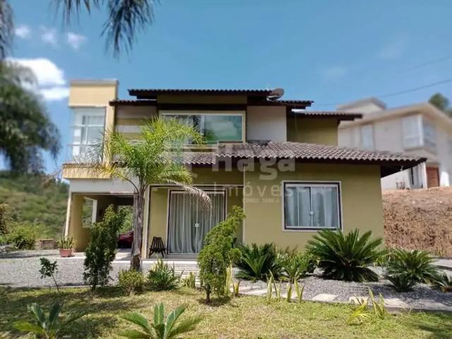 Casa / Sobrado para Venda em Nova Trento/SC Indaiá 3 Quartos