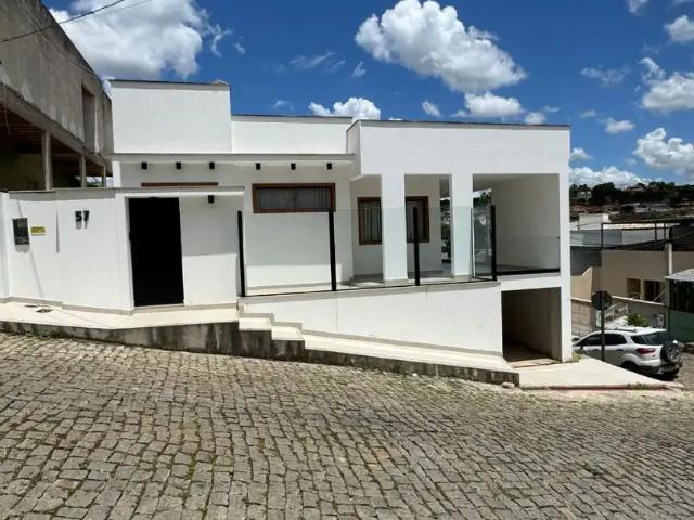 Casa / Sobrado para Venda em Nova Venécia/ES Centro 5 Quartos