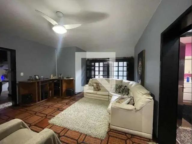 Casa / Sobrado para Venda em Novo Hamburgo/RS Canudos 4 Quartos