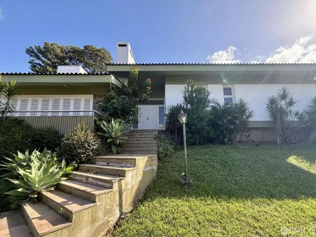 Casa / Sobrado para Venda em Novo Hamburgo/RS Guarani 4 Quartos