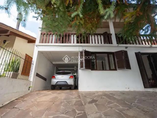 Casa / Sobrado para Venda em Novo Hamburgo/RS Guarani 5 Quartos