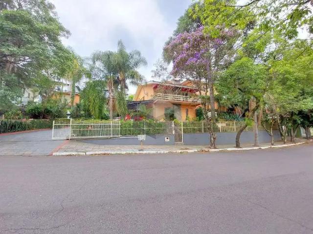Casa / Sobrado para Venda em Novo Hamburgo/RS Guarani 8 Quartos