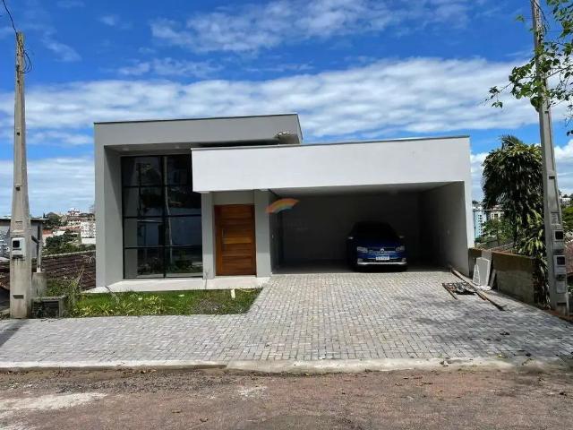 Casa / Sobrado para Venda em Novo Hamburgo/RS Guarani 3 Quartos