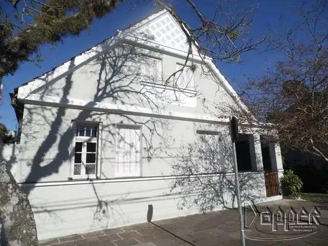 Casa / Sobrado para Venda em Novo Hamburgo/RS Hamburgo Velho 3 Quartos