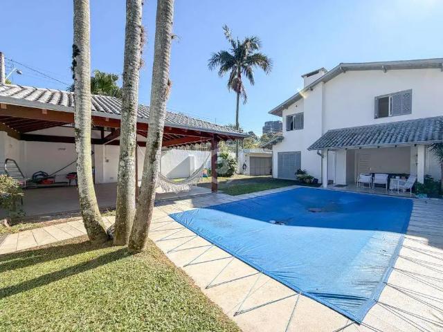 Casa / Sobrado para Venda em Novo Hamburgo/RS Hamburgo Velho 3 Quartos