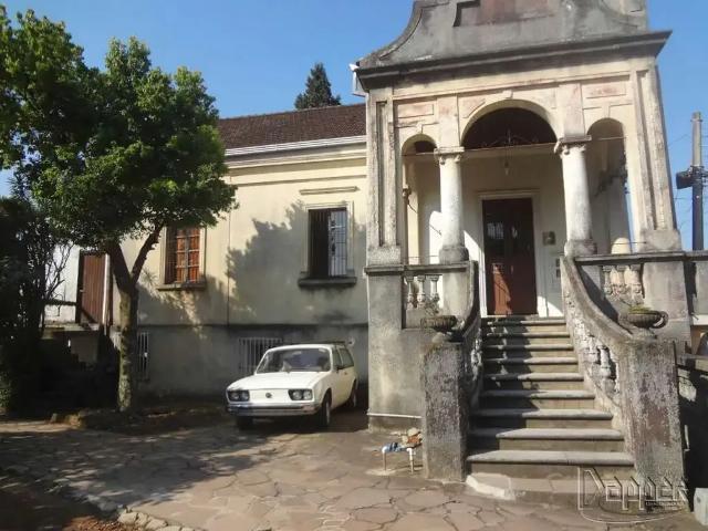 Casa / Sobrado para Venda em Novo Hamburgo/RS Hamburgo Velho 3 Quartos