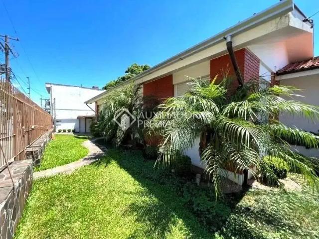 Casa / Sobrado para Venda em Novo Hamburgo/RS Hamburgo Velho 3 Quartos