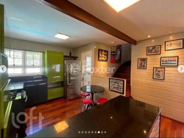 Casa / Sobrado para Venda em Novo Hamburgo/RS Hamburgo Velho 2 Quartos