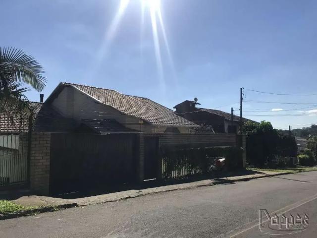 Casa / Sobrado para Venda em Novo Hamburgo/RS Industrial 5 Quartos
