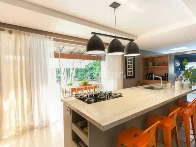 Casa / Sobrado para Venda em Novo Hamburgo/RS Ideal 3 Quartos