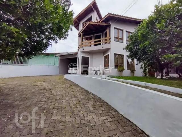 Casa / Sobrado para Venda em Novo Hamburgo/RS Ideal 4 Quartos