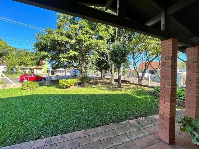 Casa / Sobrado para Venda em Novo Hamburgo/RS Ideal 4 Quartos