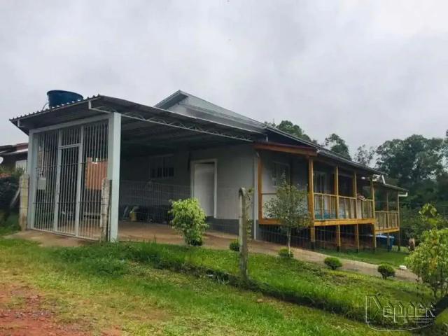 Casa / Sobrado para Venda em Novo Hamburgo/RS Lomba Grande 3 Quartos