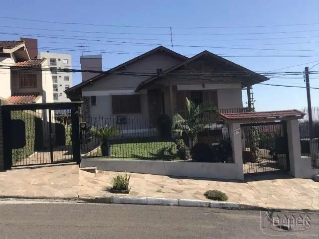 Casa / Sobrado para Venda em Novo Hamburgo/RS Liberdade 5 Quartos