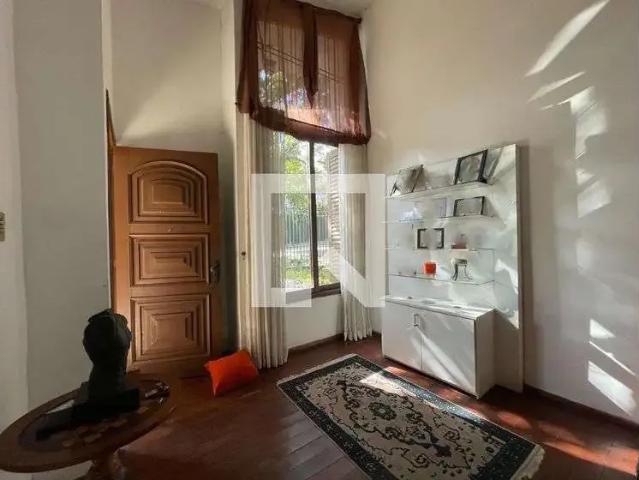 Casa / Sobrado para Venda em Novo Hamburgo/RS Mauá 5 Quartos