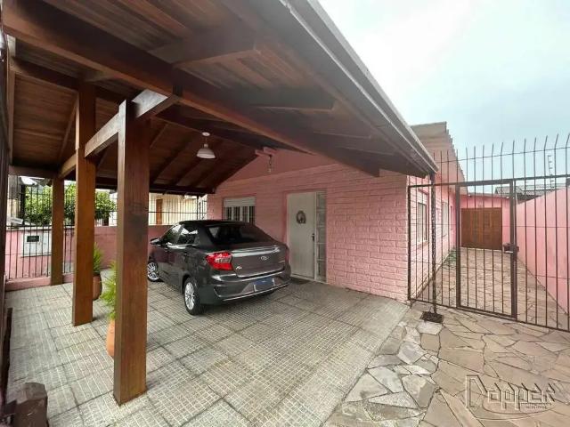 Casa / Sobrado para Venda em Novo Hamburgo/RS São José 3 Quartos