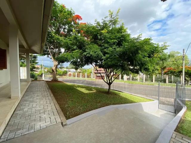 Casa / Sobrado para Venda em Novo Hamburgo/RS Petrópolis 3 Quartos