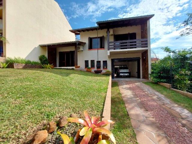 Casa / Sobrado para Venda em Novo Hamburgo/RS Petrópolis 3 Quartos