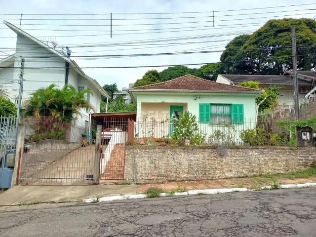 Casa / Sobrado para Venda em Novo Hamburgo/RS Primavera 2 Quartos