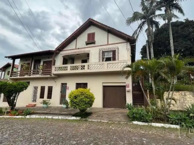 Casa / Sobrado para Venda em Novo Hamburgo/RS Primavera 3 Quartos