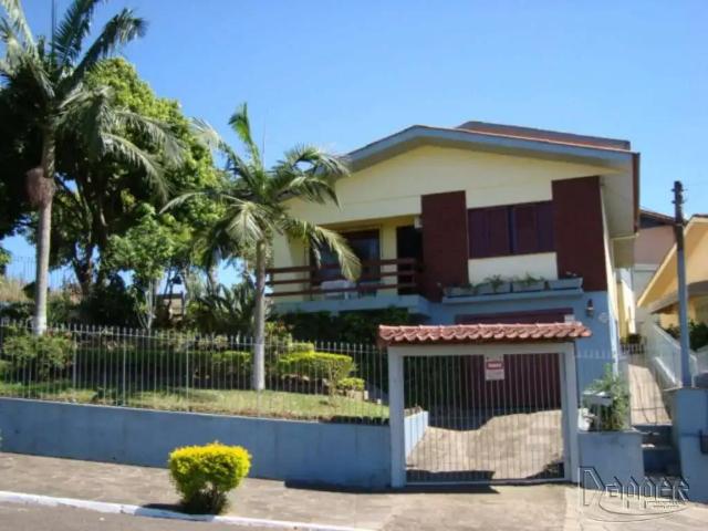 Casa / Sobrado para Venda em Novo Hamburgo/RS Primavera 4 Quartos