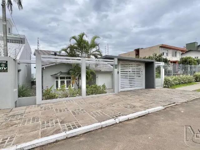 Casa / Sobrado para Venda em Novo Hamburgo/RS Primavera 4 Quartos