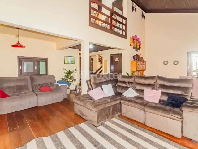 Casa / Sobrado para Venda em Novo Hamburgo/RS Primavera 5 Quartos