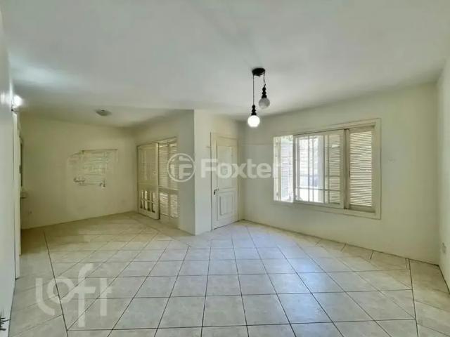 Casa / Sobrado para Venda em Novo Hamburgo/RS Vila Nova 2 Quartos