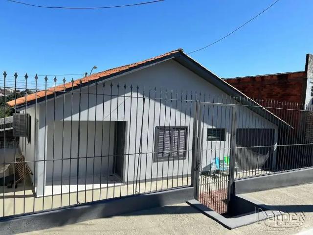 Casa / Sobrado para Venda em Novo Hamburgo/RS Vila Nova 2 Quartos